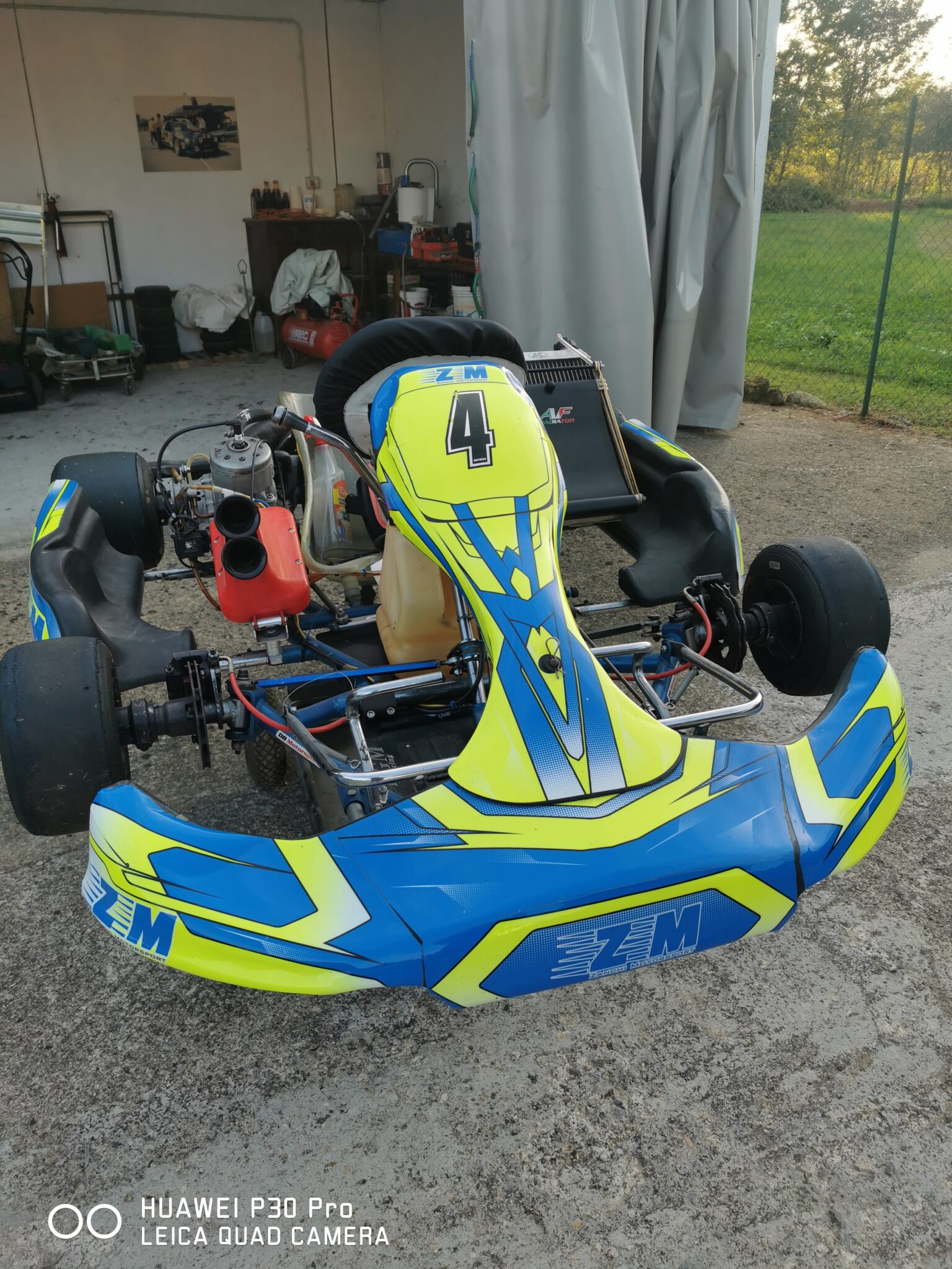 Vendo per cessata attività - vendogo-kart.it